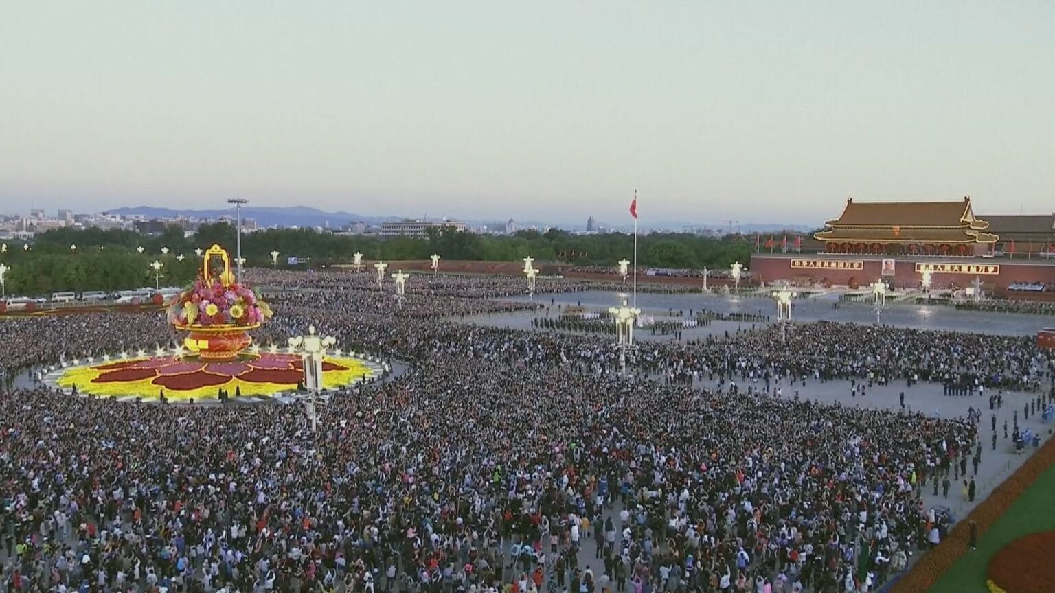 Tiananmen Square Flag Raising Ceremony Guide & Time 2026